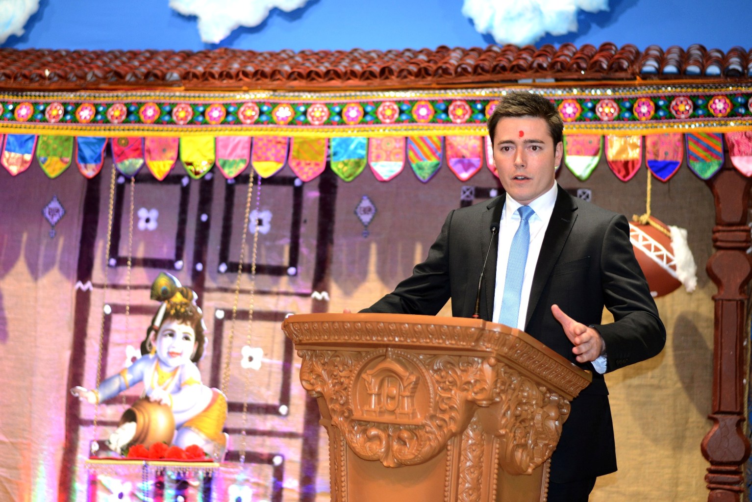 Cr Ricky Kirkham attends Janmashtami celebrations at BAPS Mandir