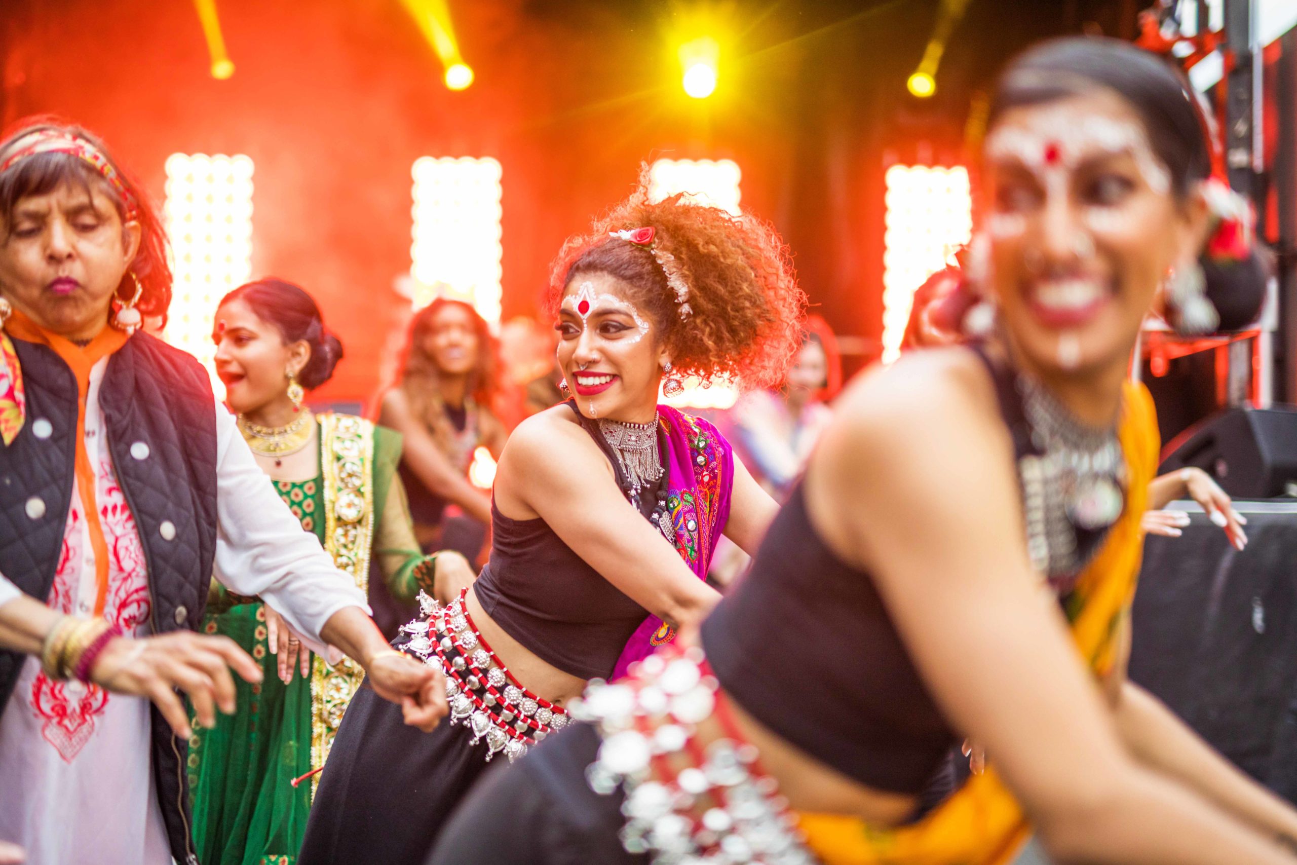 Brace yourself for Sydney's 'Starry Sari Night' this May - The Indian Sun