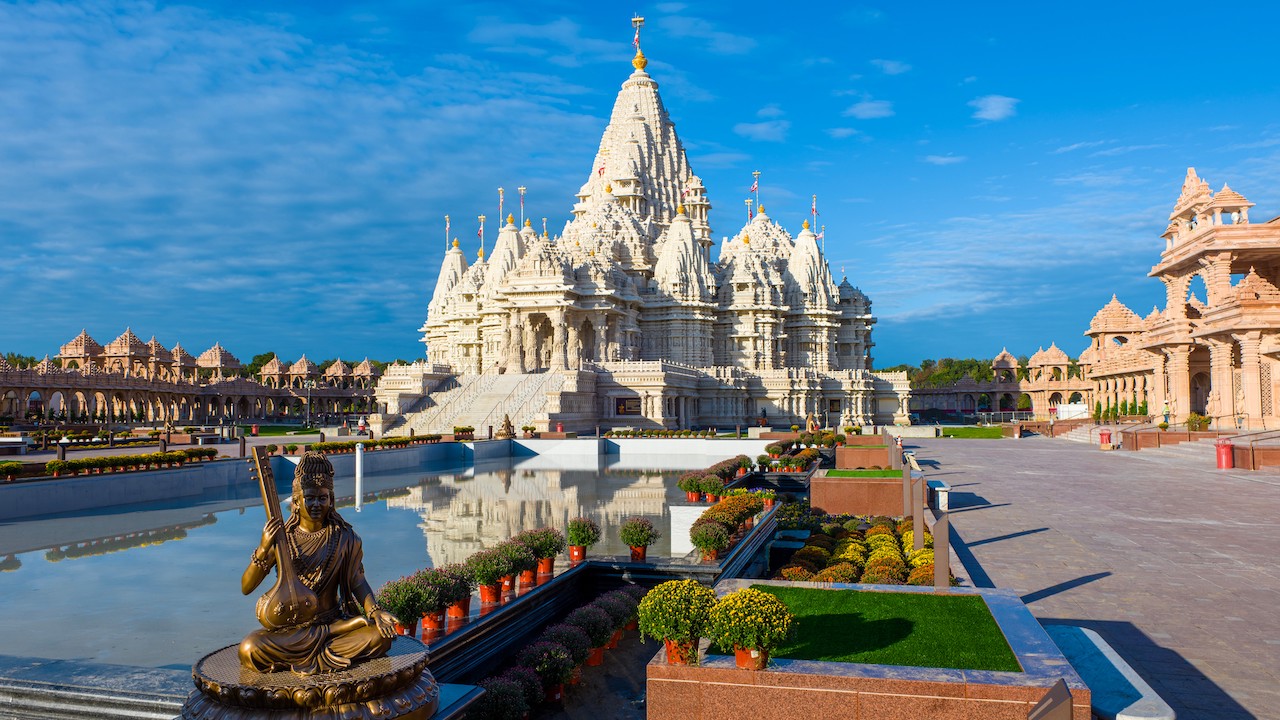 BAPS charities collects over 12,000 donation items in nationwide 'Days ...