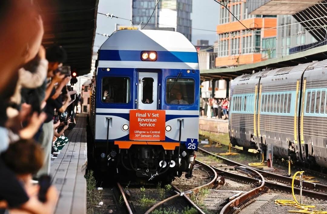 Last V-Set farewells mark the end of a Sydney rail era - The Indian Sun